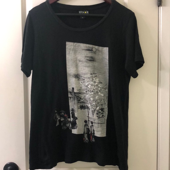 Citron | Tops | Citron Asianinspired Black Tee Sz Xl | Poshmark